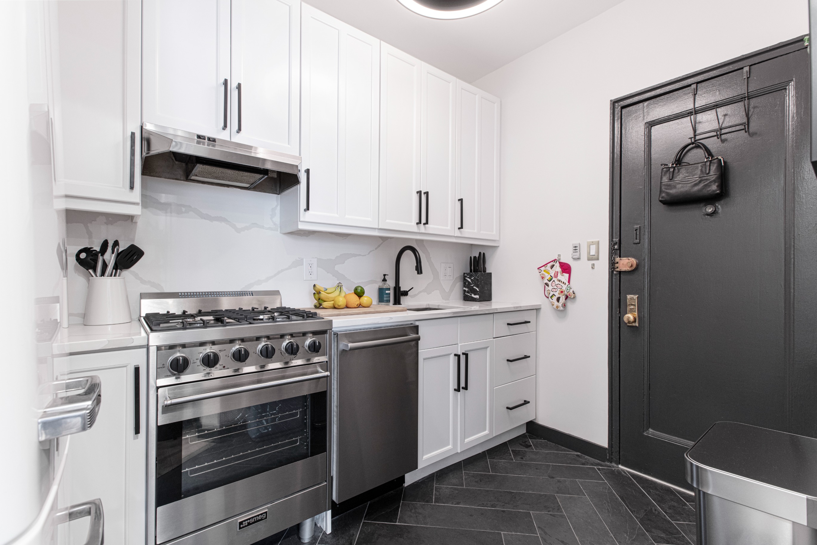 One Wall Kitchen Design Layout & Design Strategies