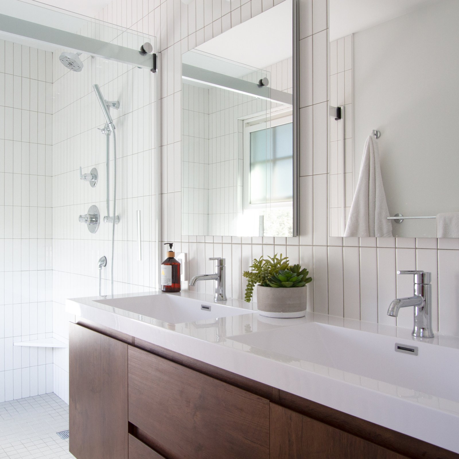 Minimum Bathroom Sizes: Key Measurements, Guidelines & Tips