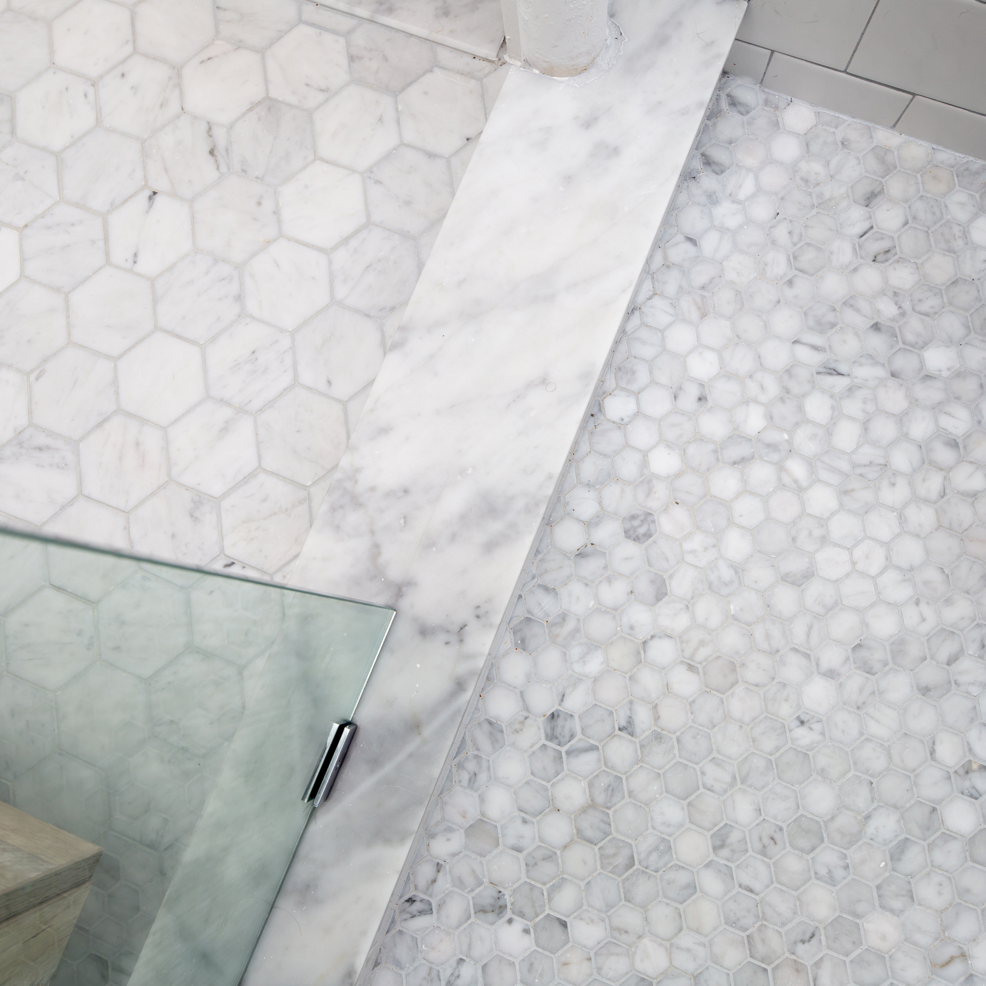Best Materials for Bathroom Floor Tiles